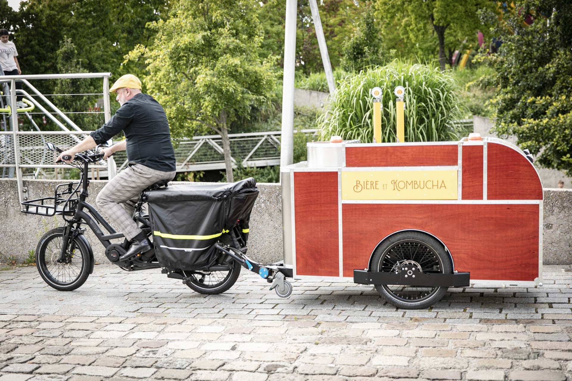 Un bar mobile unique - Un bar mobile unique